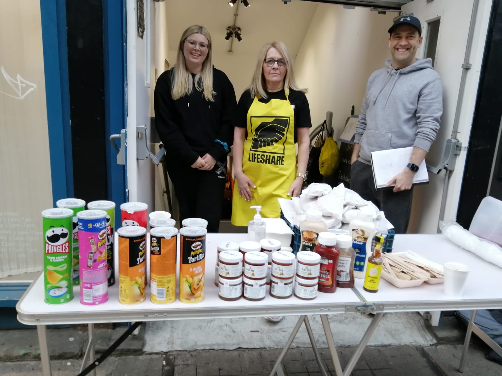 Lifeshare Volunteers Week 2022 - Lifeshare